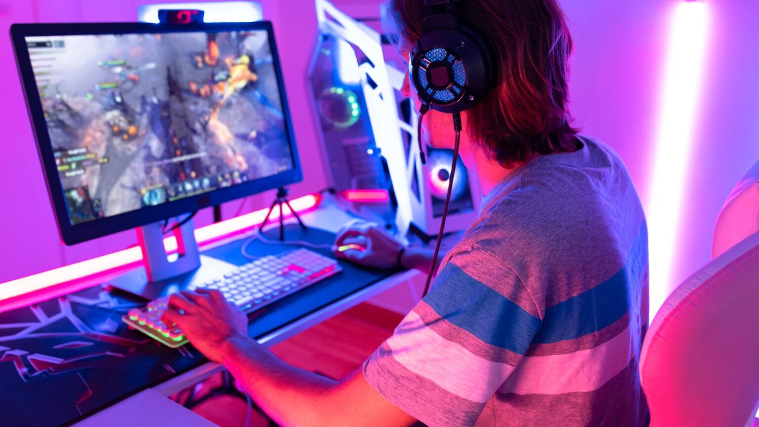 The Impact of Gaming on Your Sleep and How to Combat It - Defstartup