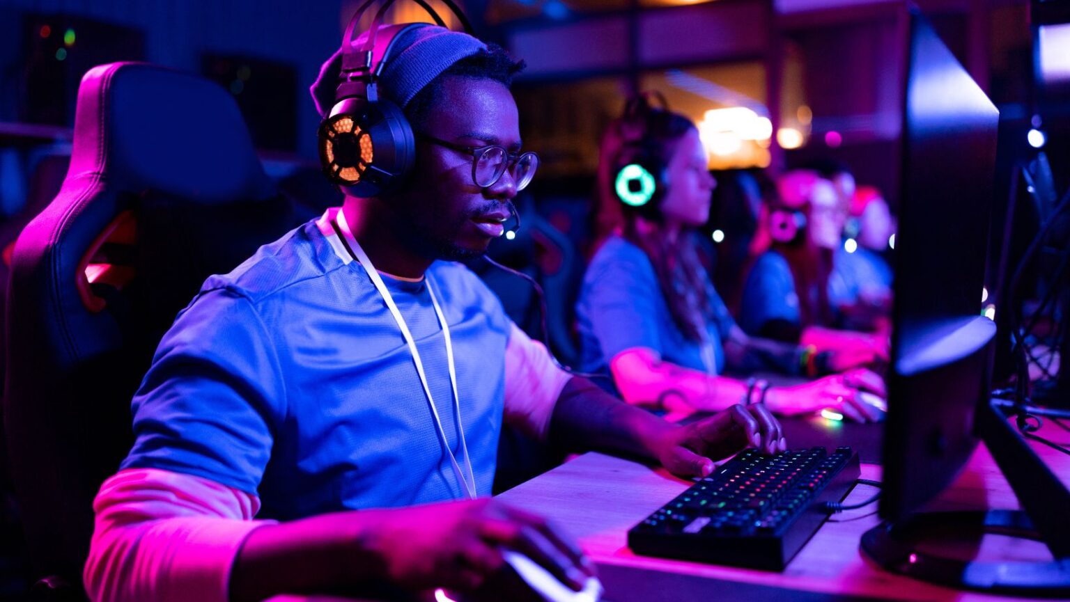 10 Must-Have PC Gaming Software for Every Gamer’s Setup - Defstartup
